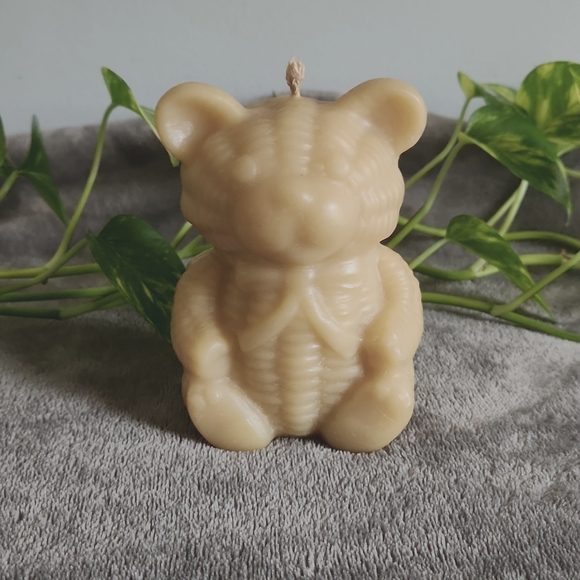 Accents | Beeswax 10 Handmolded Bear Candle 148 Oz 420 Grams Long ...